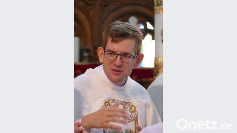 Bald zwei Alexander im Pfarrhaus | Onetz