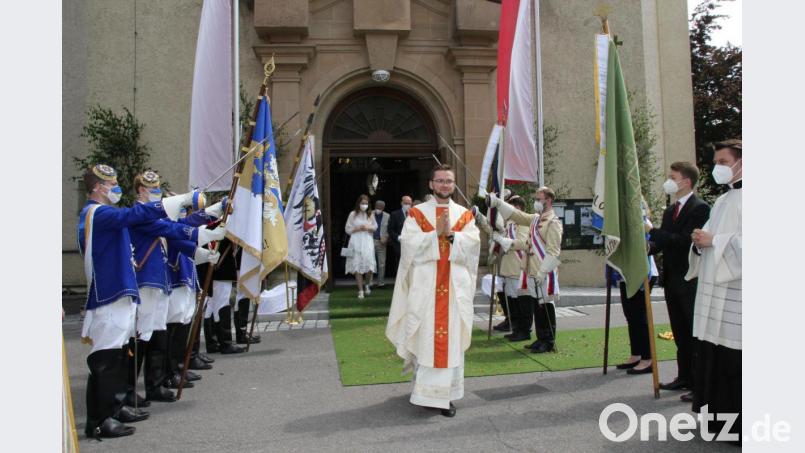 Gelungene Primiz von Leonard Skorczyk in Hl. Dreifaltigkeit | Onetz