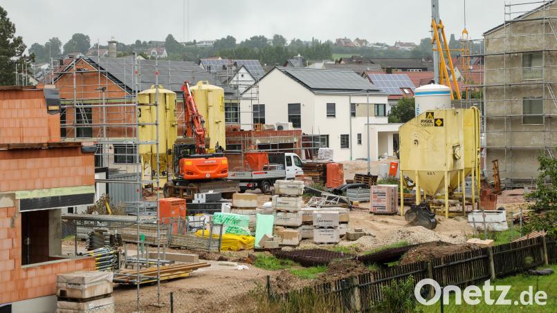 Baugebiet "Hofmark Raigering Mitte": Zeitplan bleibt trotz Insolvenz bestehen | Onetz