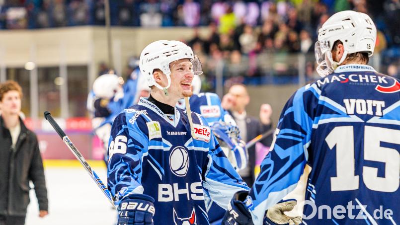 Tom Schwarz folgt Sebastian Buchwieser zum ESV Kaufbeuren | Onetz