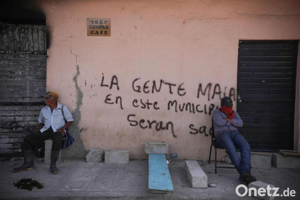 Carmen Rötzer und Florian Bast feiern mit Sohn Jonas: Hochzeit und ...