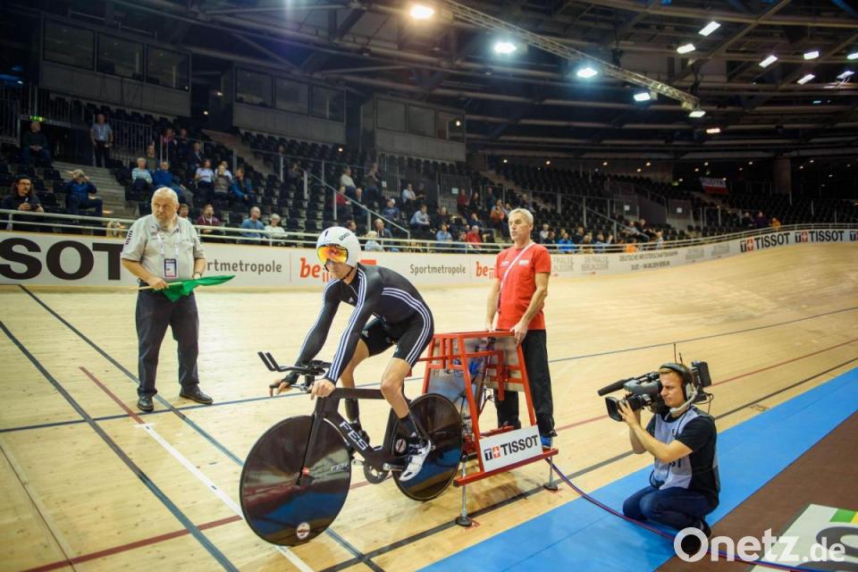 Familie Aliyev gut in Waldthurn integriert: Schultüte mit 41 Jahren | Onetz