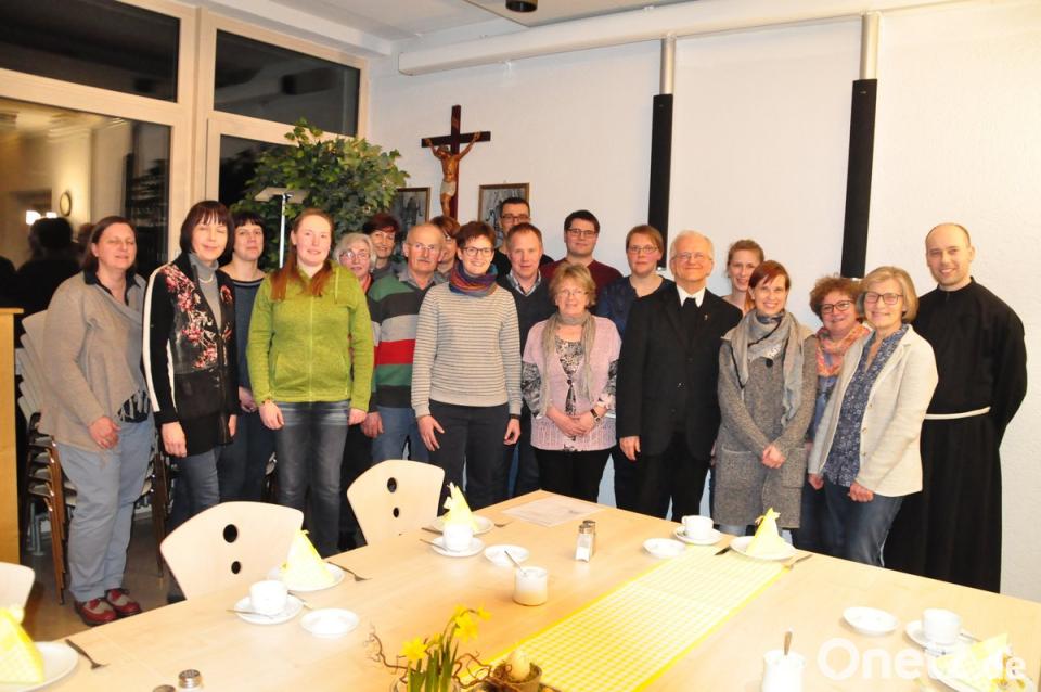 Gemeinschaft Neustadt, Wilchenreuth, Störnstein wählt im Pfarrheim ihre Sprecher: Linda Schmaus ...