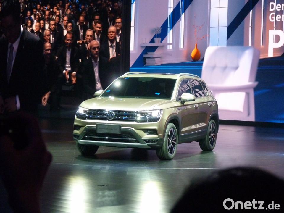Volkswagen stellt in Peking mit dem Touareg das neue Flaggschiff vor: Wüstensohn im Reich der ...