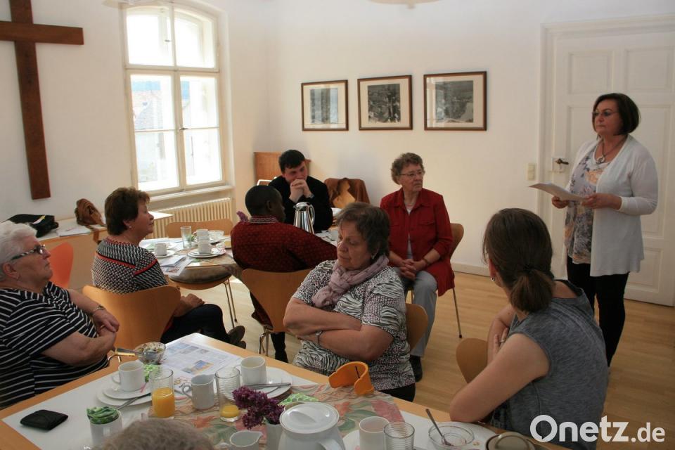 Nicole Fürst referiert über „ihre“ Mitterteicher Tafel: Beikost beim ...