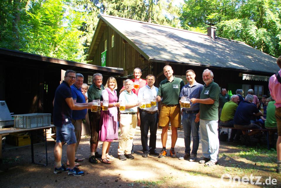 Geistlich-Weltliches oben auf der Hüttn | Onetz