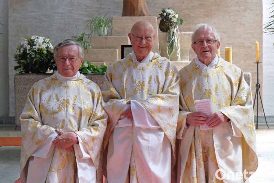 Gemeinsam 180 Jahre Priester | Onetz