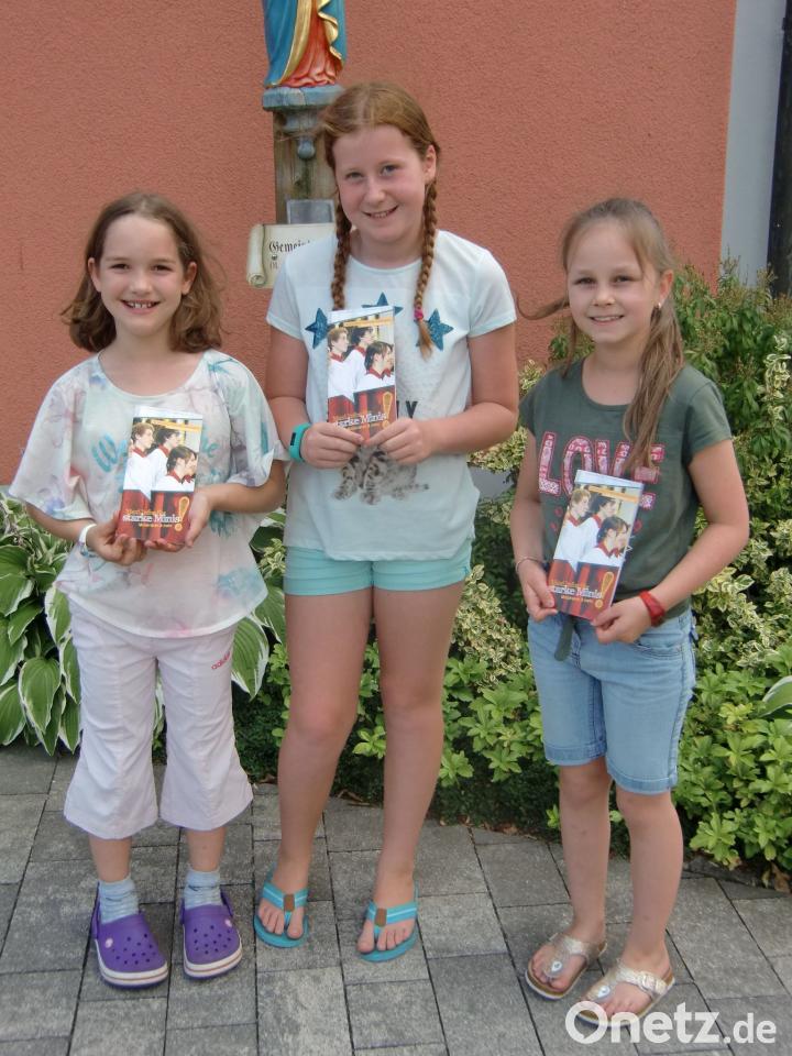 Neue Ministrantinnen in der Pfarrei | Onetz