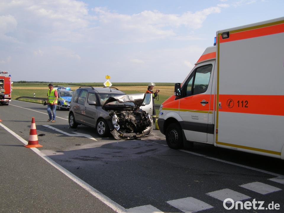 Unfall bei Mitterteich: Autos prallen zusammen | Onetz
