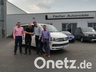 Handballer kaufen Vereinsbus für Jugendkonzept | Onetz