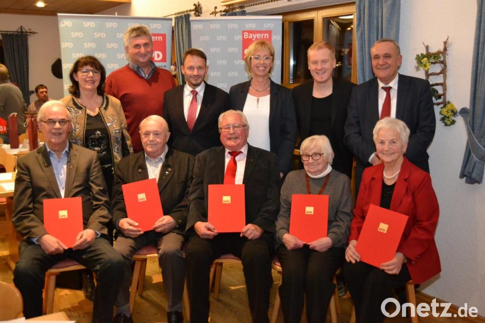 "Aufstehen" nach Tiefschlag | Onetz