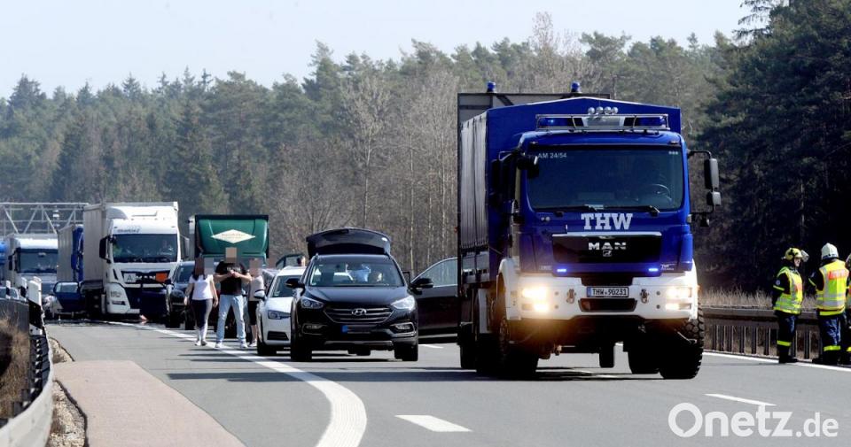 Folgenschwerer Reifenschaden auf A6 | Onetz