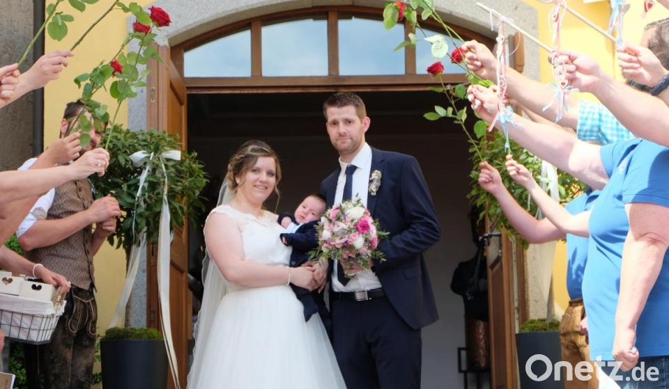 Wirtsleute feiern Hochzeit | Onetz