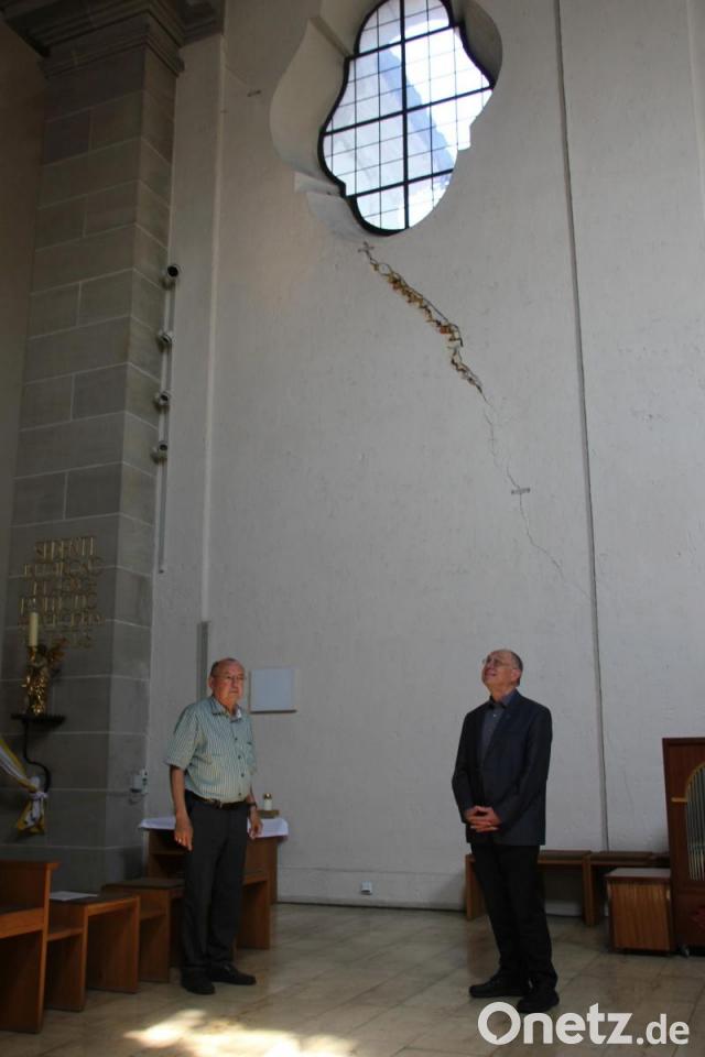 Risse in Amberger Dreifaltigkeitskirche | Onetz