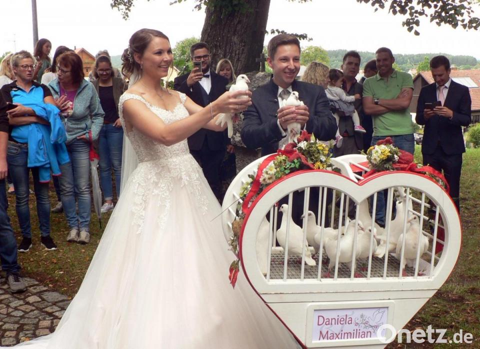 Tennismatch nach dem Ja-Wort | Onetz