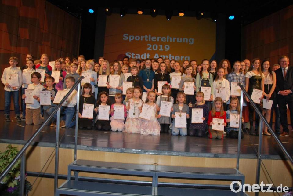 Stadt Amberg ehrt ihre besten Sportler | Onetz