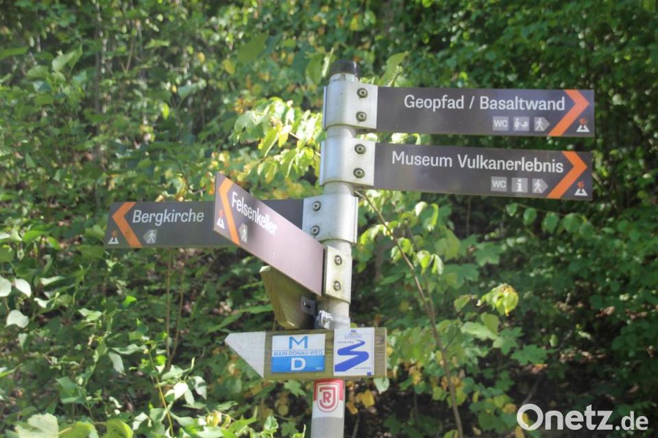 Vulkanerlebnis Parkstein: Zeitreise durch Tertiär und Mittelalter | Onetz