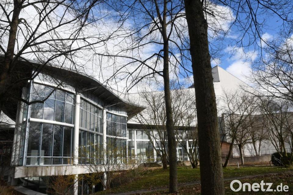Weidens Ohr zur Welt: Die Max-Reger-Halle feiert 30. Geburtstag | Onetz