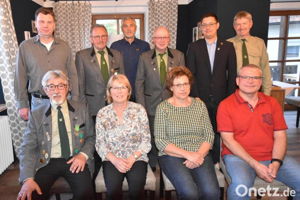 Schützenverein Illschwang vertraut auf bewährte Führung | Onetz
