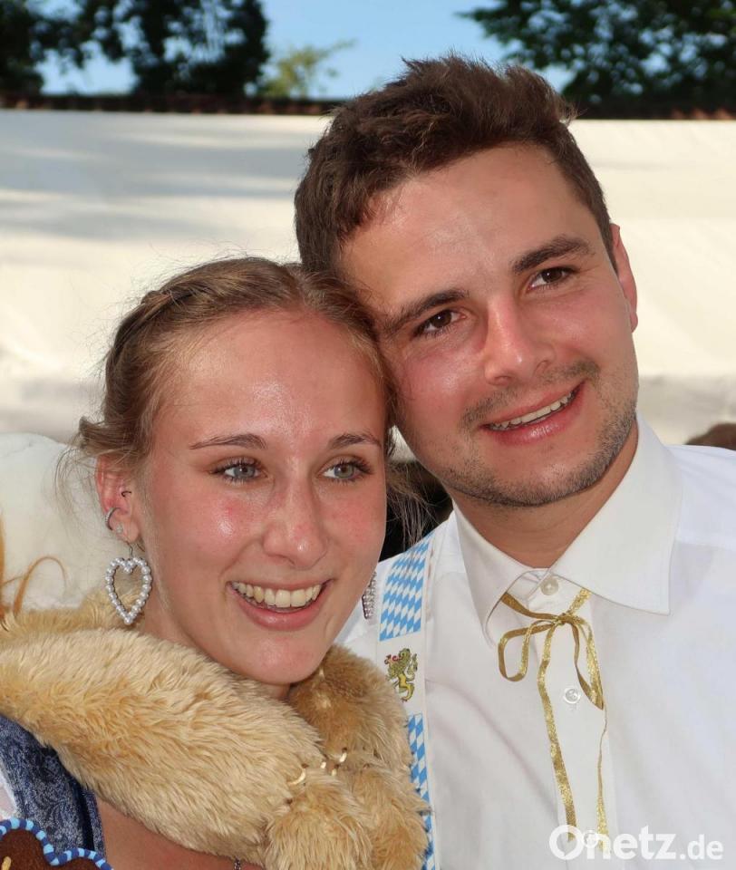 Mimbach-Mausdorfer Oberkirwapaar wird frenetisch gefeiert | Onetz