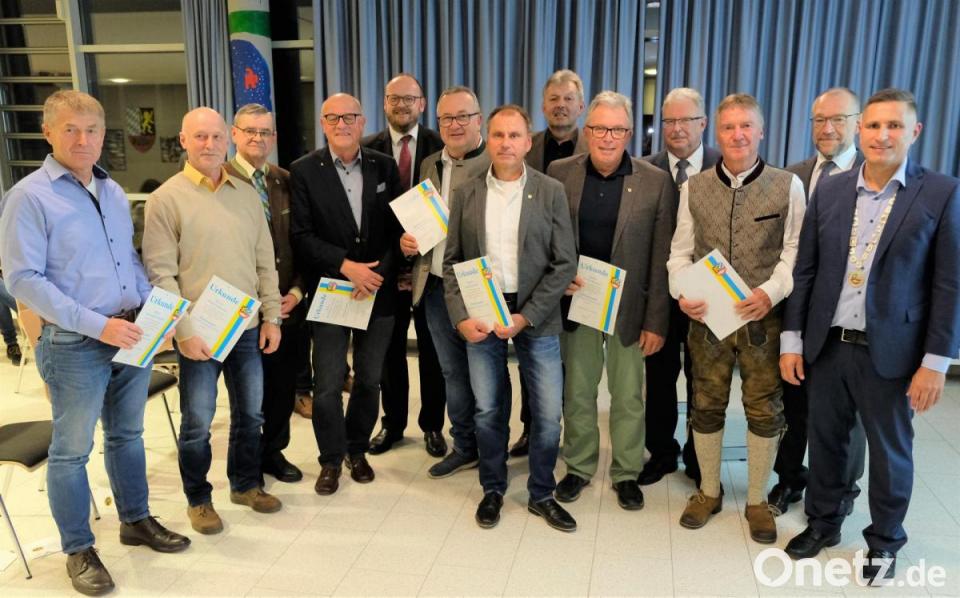 Stadt Eschenbach zeichnet verdiente Persönlichkeiten mit Bürgermedaille ...