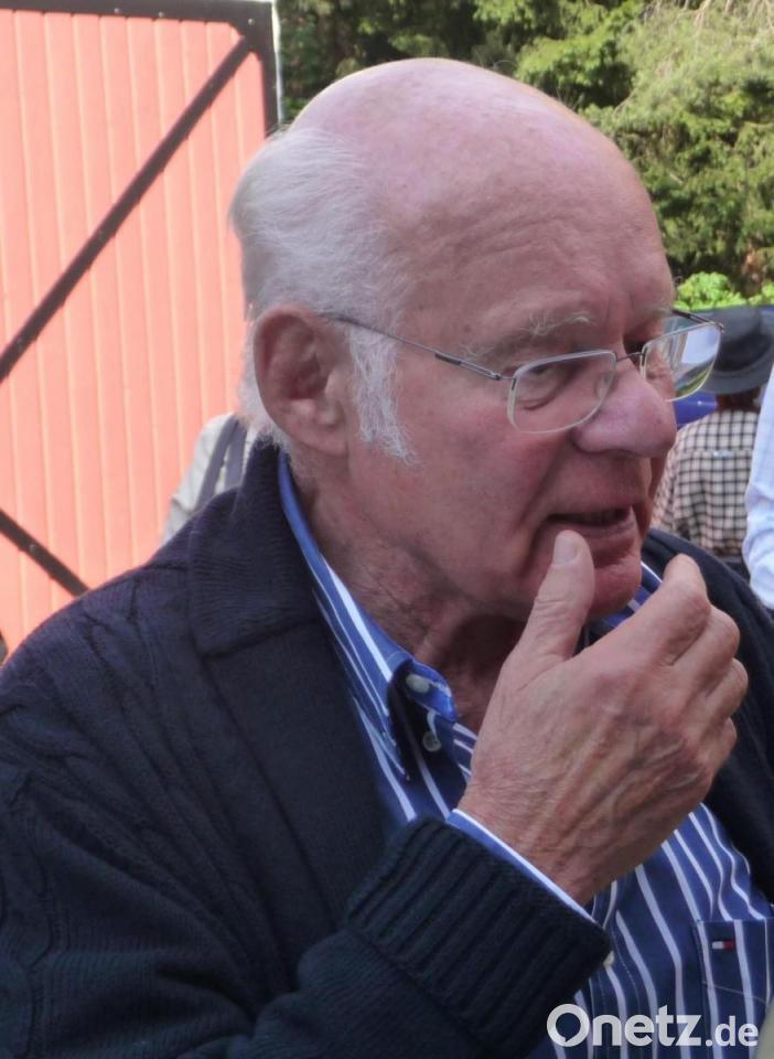 Ralf Wolter in Weiden: Nach Auftritt bei der "Kleinen Bühne" erzählte ...