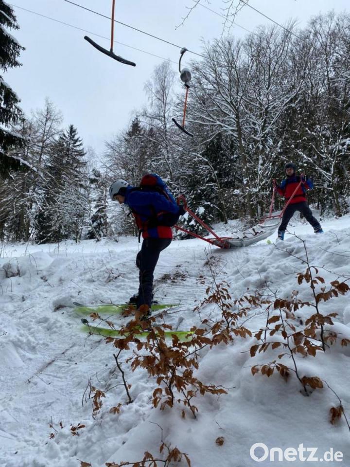 Vanessa Lutz als Pionierin der Bergwacht Fuchsmühl | Onetz