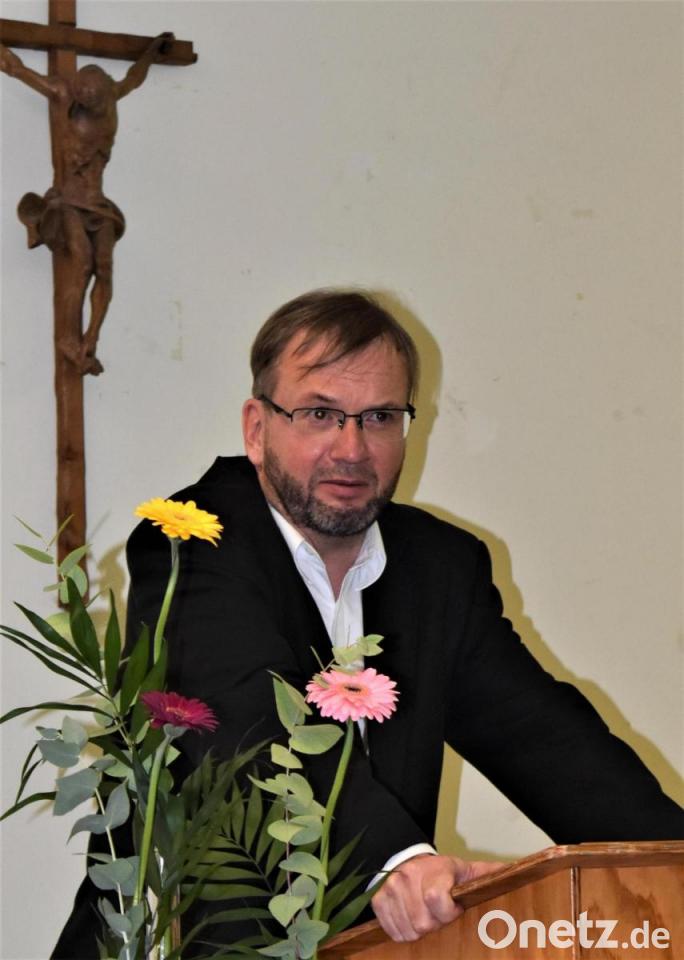 Wegen Priestermangels: Pfarreien Pirk und Schirmitz fusionieren | Onetz