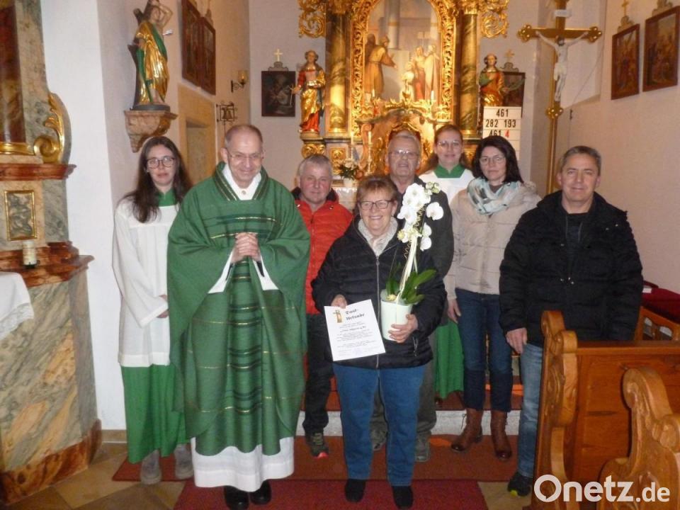 Maria Ott seit 20 Jahren Mesnerin in Filialkirche in Weiher | Onetz