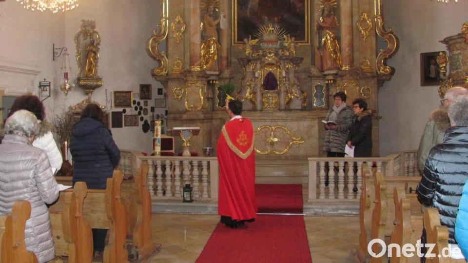 Gemälde der Moritzkirche erstrahlen in neuem Glanz | Onetz