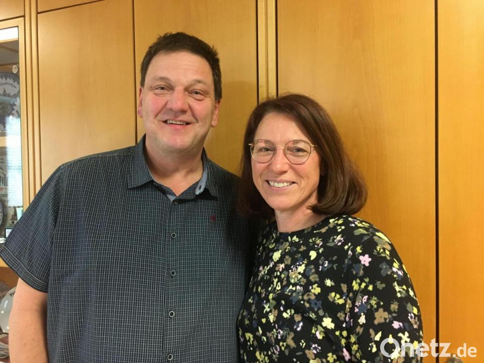 Birgit Ries nimmt Reservistenmusikzug Oberpfalz als musikalische ...