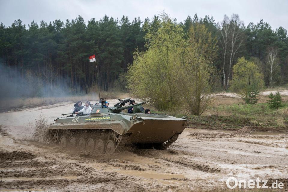 Panzerfahren als Freizeitspaß | Onetz