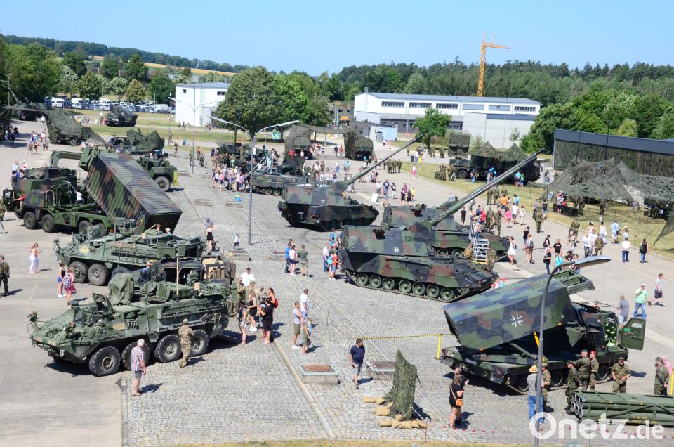 Major-Radloff-Kaserne in Weiden bei Aktionstag überrollt | Onetz