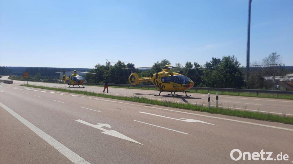 Schwerer Verkehrsunfall sorgt für drei Stunden Totalsperre auf B85 | Onetz