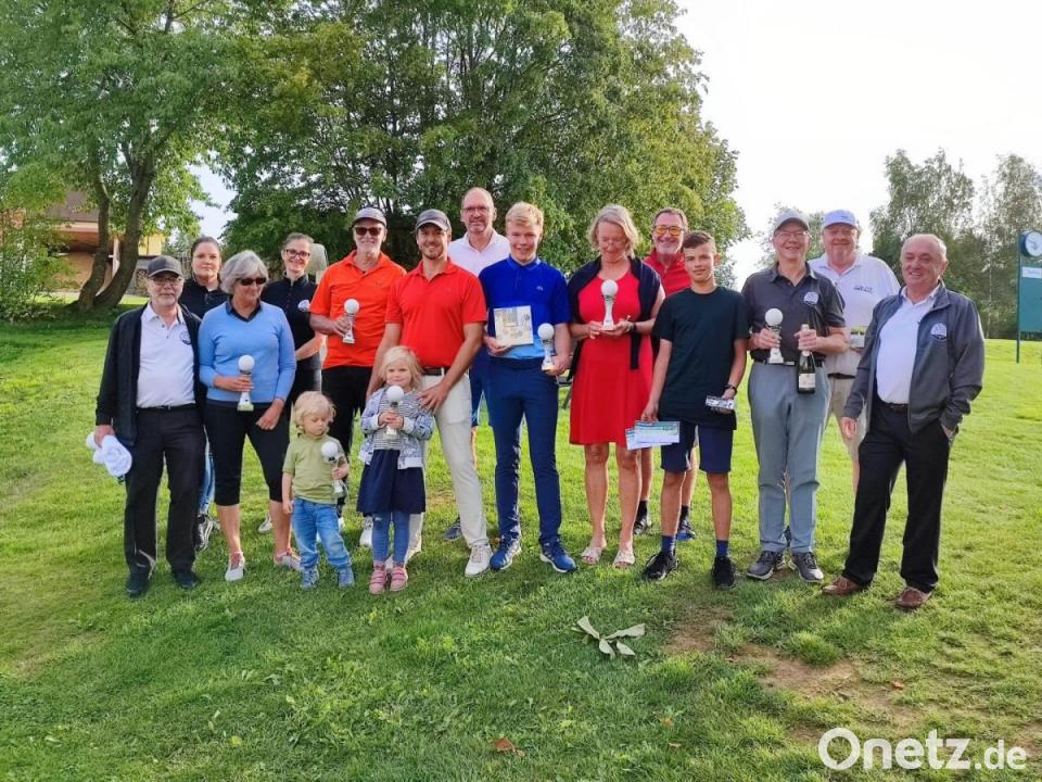 Christine Schöner zweifache Meisterin beim Golfclub Stiftland | Onetz