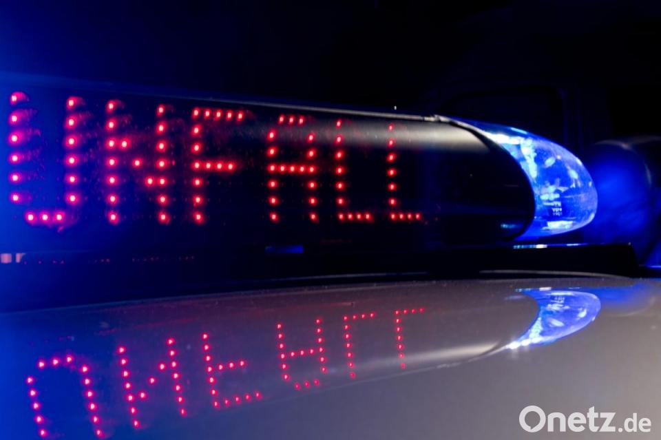 Nach dem Anstoß auf und davon | Onetz