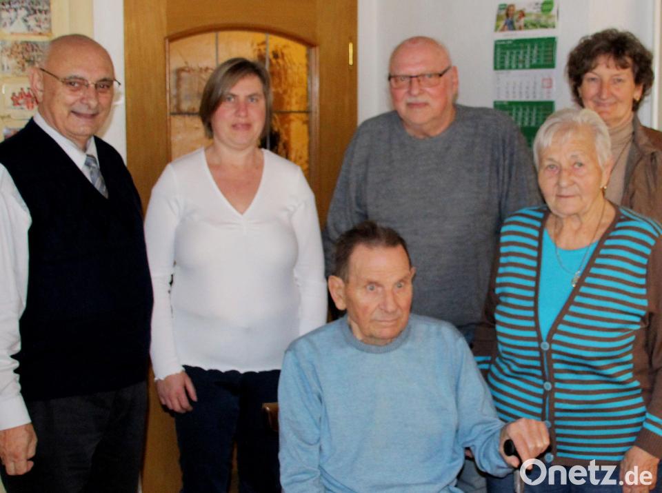 VdK-Ortsverband Rieden/Vilshofen/Ensdorf ehrt treue Mitglieder | Onetz