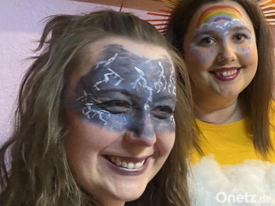 Franziska Lang tanzt für ihr Leben gerne in einer Showtanzgruppe | Onetz