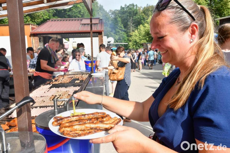 Bergfest in Amberg mit Bier, Bratwürsten und Füll-Krug-Beauftragten | Onetz