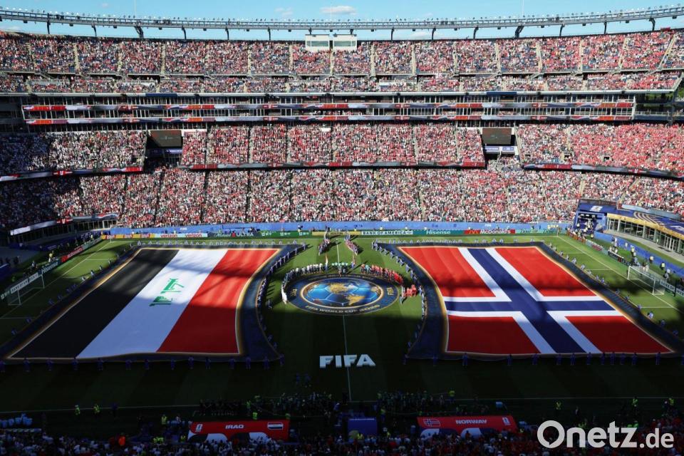 Darum liegt Iraks Flagge vor WM-Spielen nicht auf dem Boden | Onetz