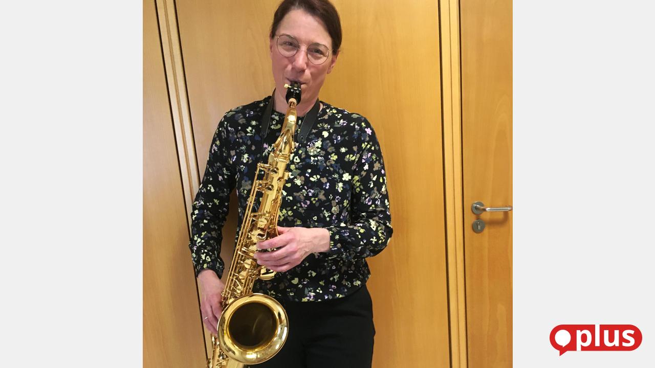 Birgit Ries nimmt Reservistenmusikzug Oberpfalz als musikalische ...