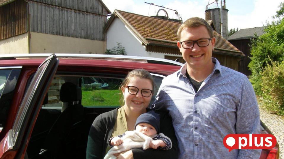 Leo kommt im Auto zur Welt | Onetz