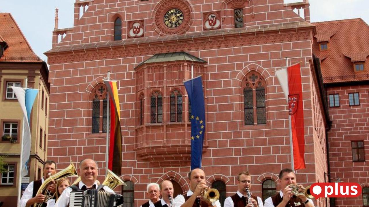 Matthias Fiedler legt Leitung der Birgländer Musikanten in jüngere ...