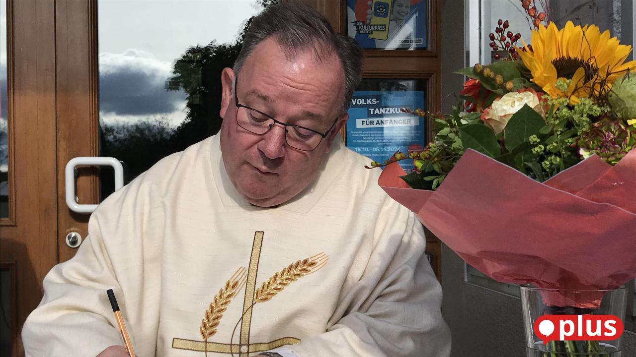 Neuer Pfarrer Michael Birner in Hahnbach beliebt und erfolgreich | Onetz