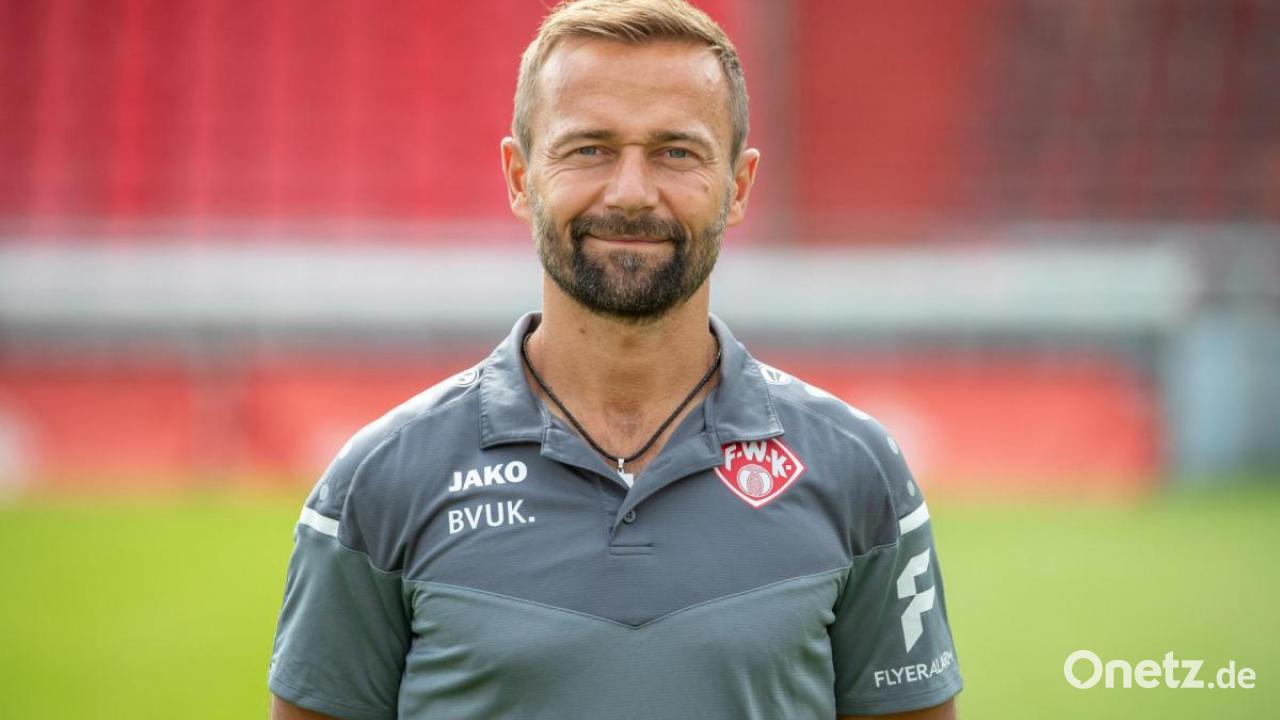 Raiffeisenbank im Naabtal dankt langjährigen Mitarbeitern | Onetz