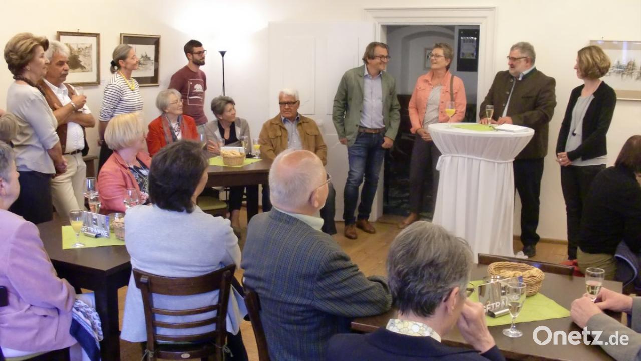 Martin Scharf mit Benefiz-Ausstellung: Hommage an die Heimatstadt | Onetz