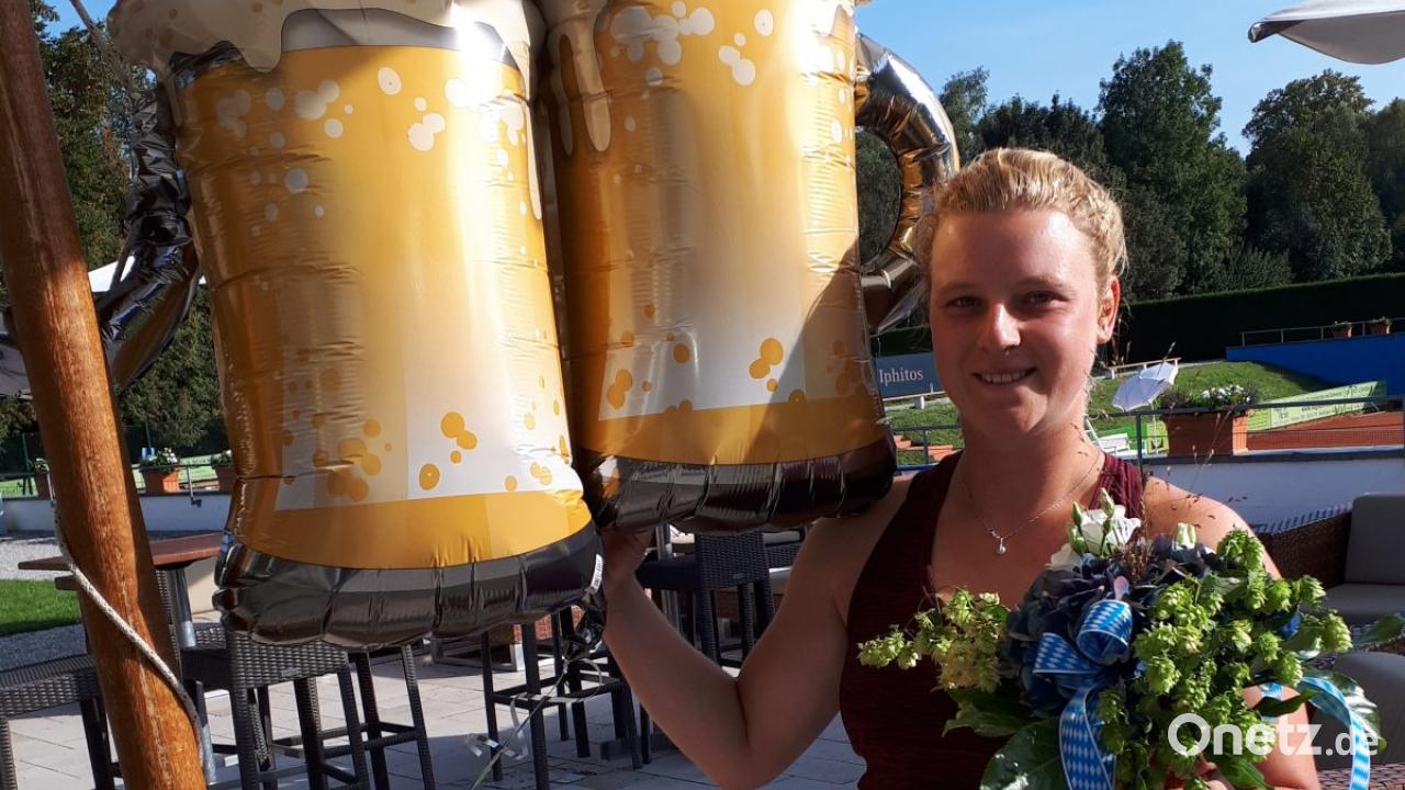 Lena Widmann feiert Turniersieg | Onetz
