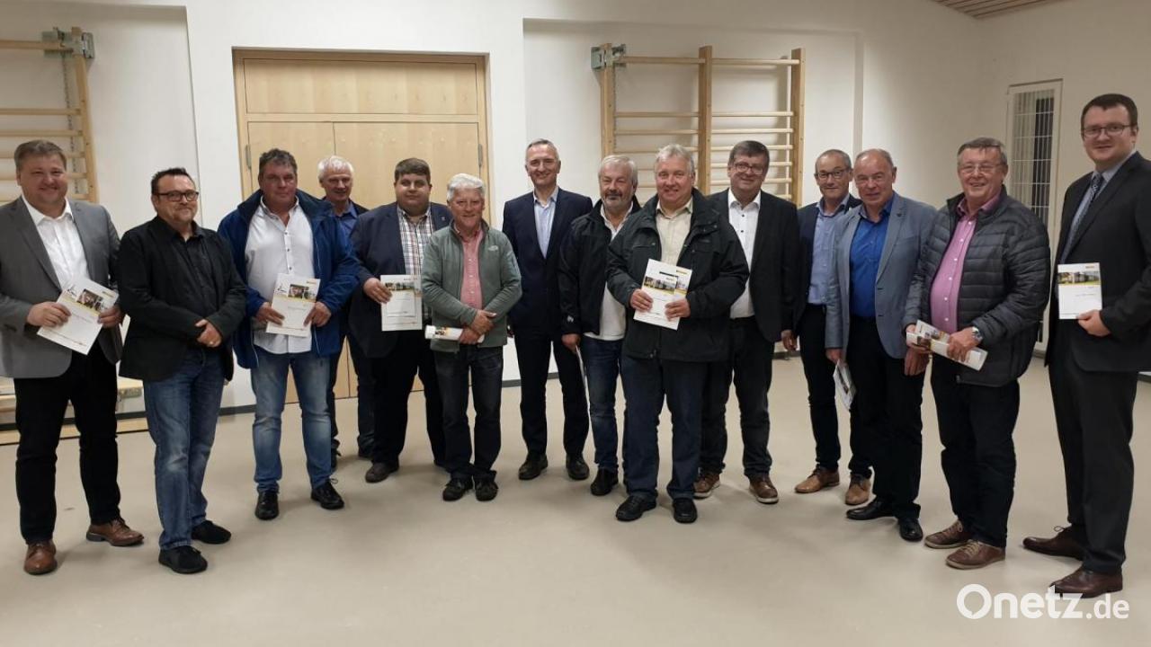 CSU-Kreistagsfraktion besichtigt Haus Rosenau | Onetz