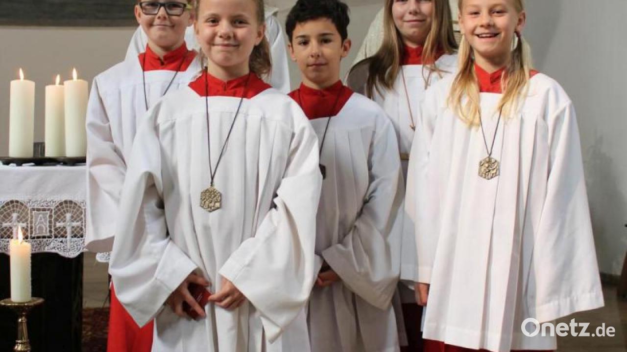 Zwei neue Ministrantinnen | Onetz