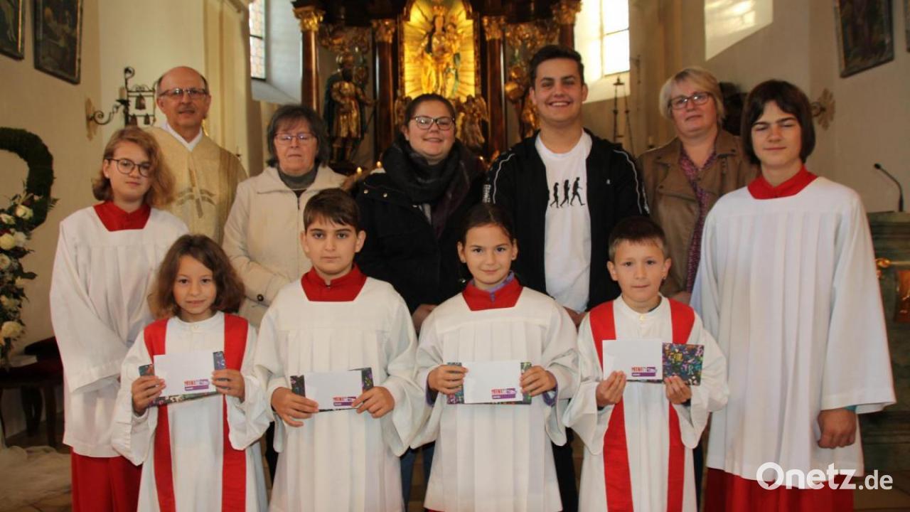 Vier Mal Verstärkung für den Altardienst | Onetz